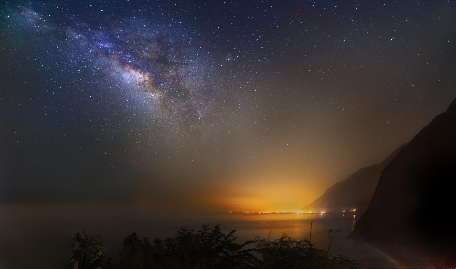 Disguise – Deep Sky Colors