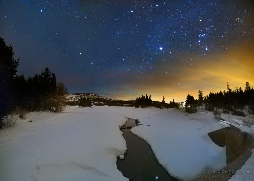 Silver Crack – Deep Sky Colors